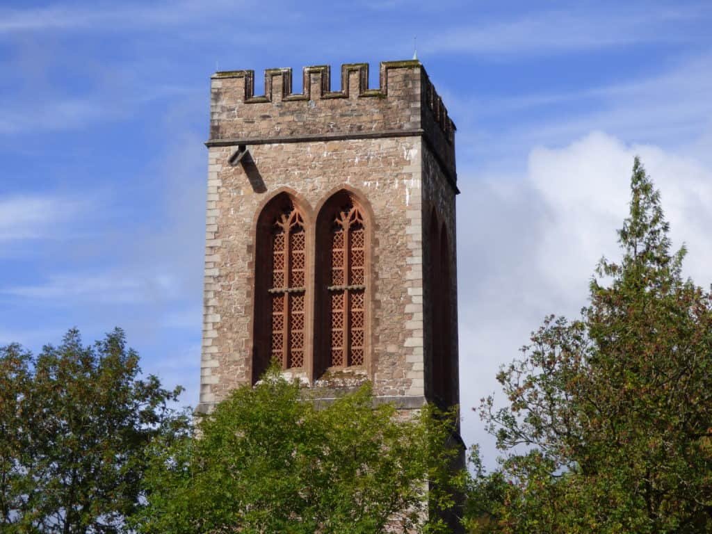 Inverary and St Conan's Kirk, Scotland - Luxurious Nomad