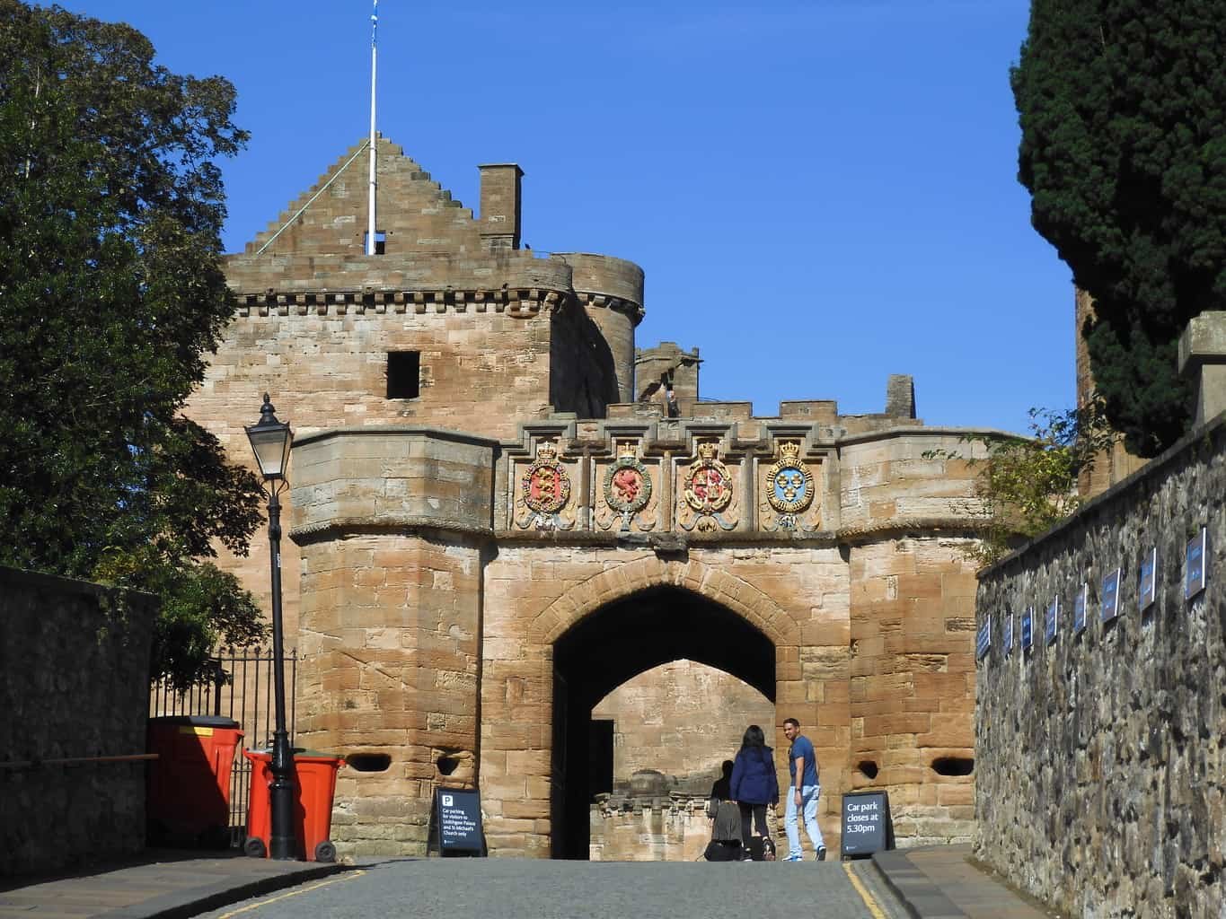Linlithgow Palace - Luxurious Nomad ~ Ms Bella St John